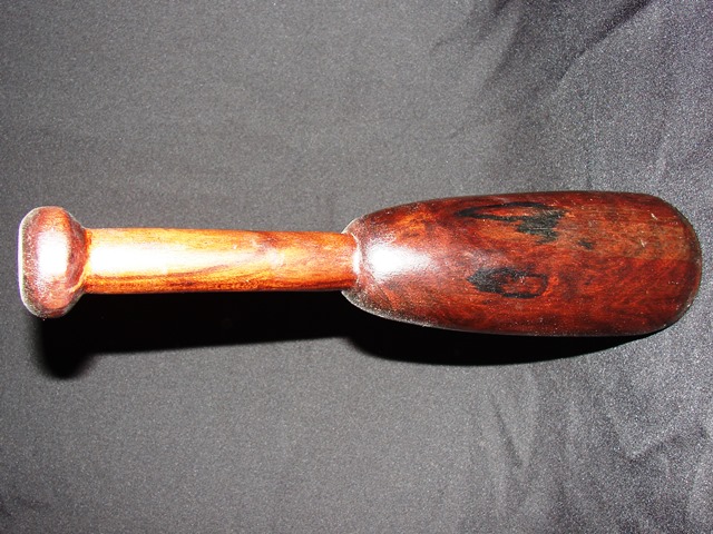 Pandanus Pounder – Canoes of the Marshall Islands – Waan Aelõñ in Majel